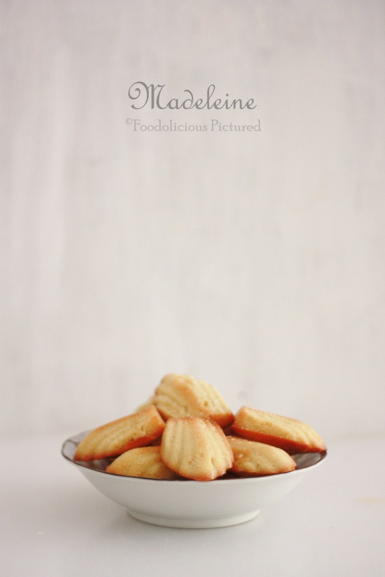 Madeleine and review of the Madeleine mould by The Cooking Doctor ...